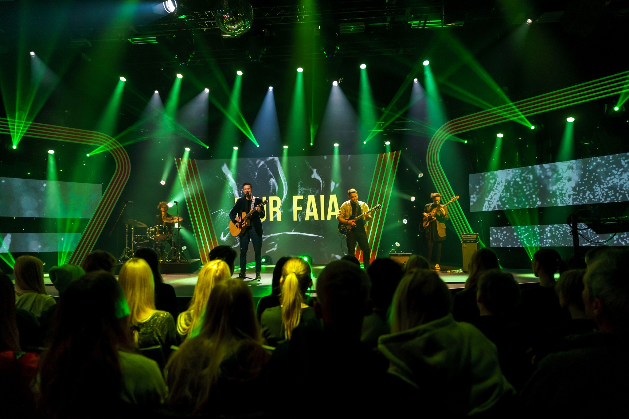 TV show "New Song" LED screen solution - Portfolio